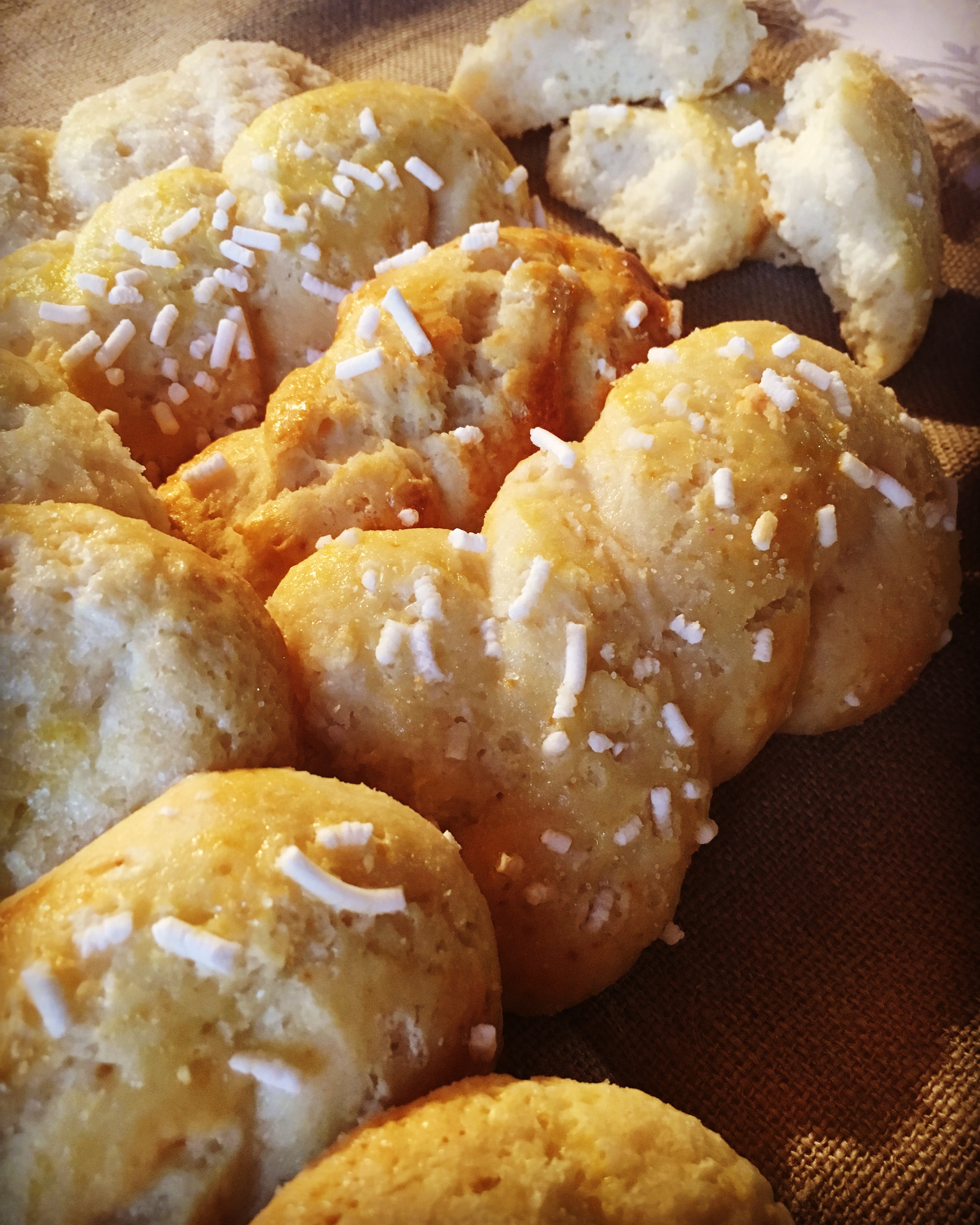 Treccine di ricotta – ricetta di Luca Montersino – Diario di una mamma ...